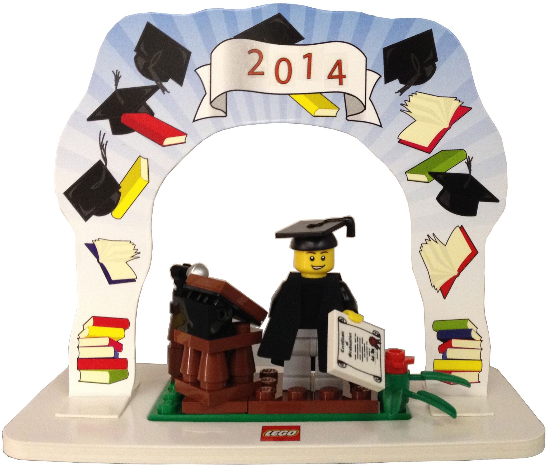 LEGO - Classic Minifigure Graduation Set 850935 - (New & Sealed ...